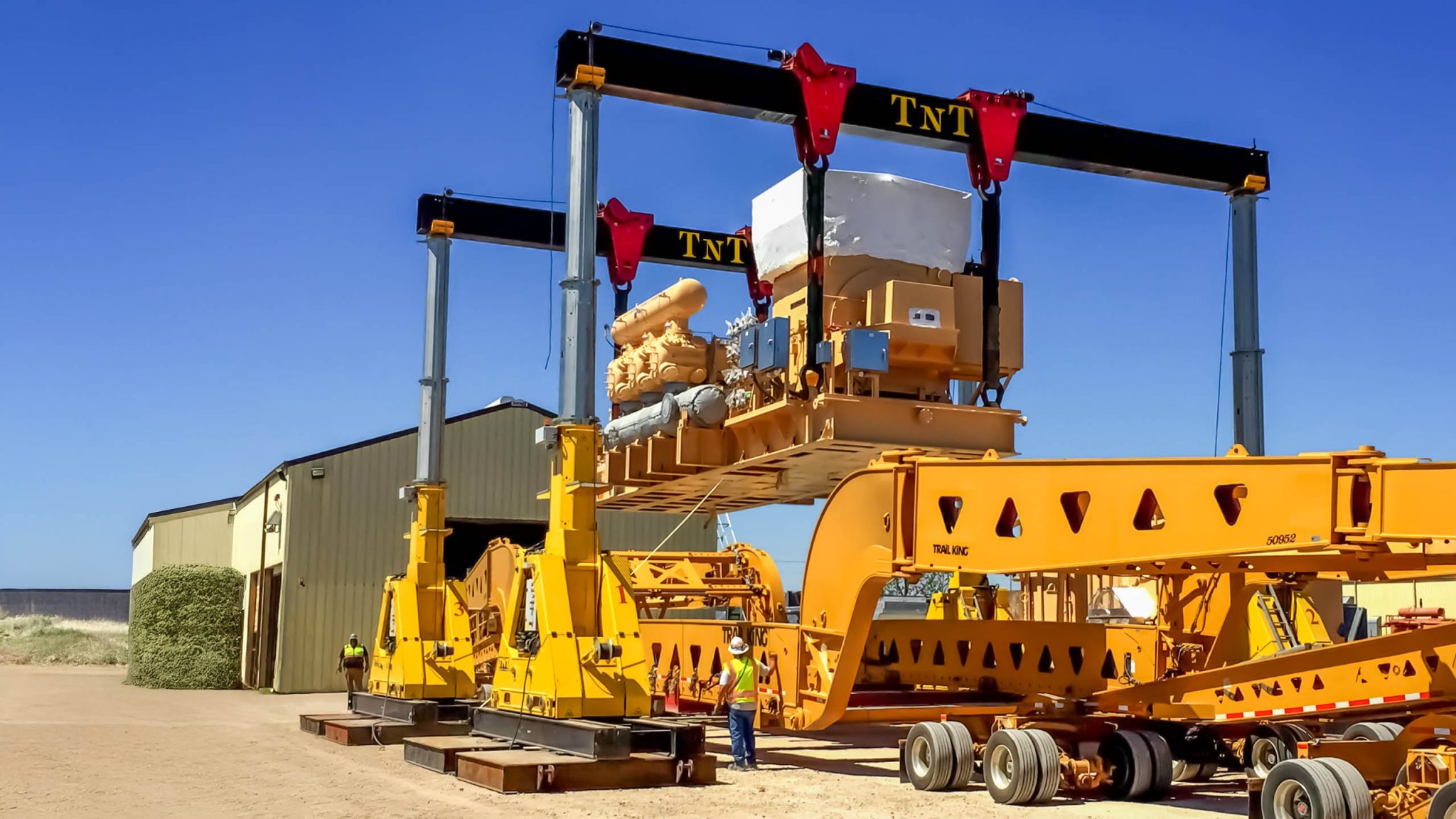 Specialized Rigging Services | Equipment Moving & Storage