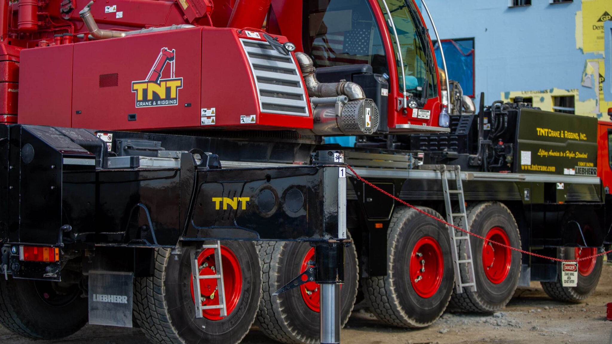 Contact Us | TNT Crane & Rigging