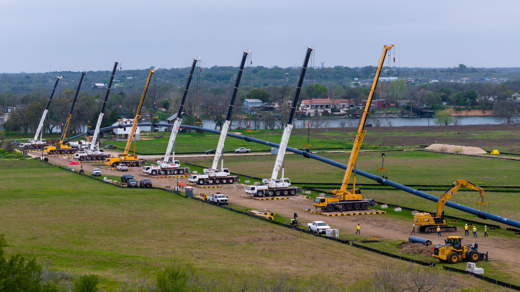 Water Pipeline Project in San Antonio | TNT Crane & Rigging